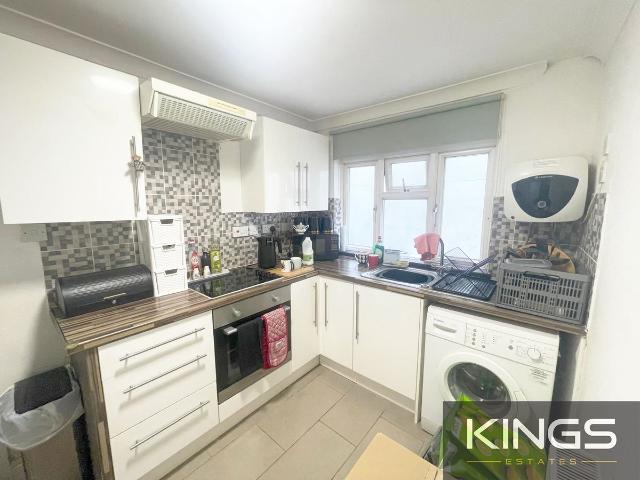 Cranbury Avenue, Southampton SO14, 2 bed flat to rent, £1,095 pcm | PrimeLocation