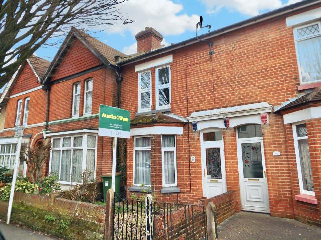 Cranbury Road, Eastleigh SO50, 3 bed terraced house to rent, £1,500 pcm | PrimeLocation
