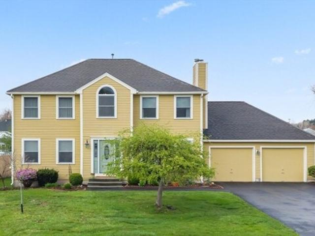 Crane Cir, Shrewsbury, Home For Sale
