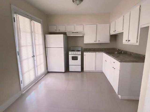 Crane Manor LLC 1 Bedroom Apartment for Rent at 2295 Candlewyck Cir, Memphis, TN 38114 Memphis Defense Depot