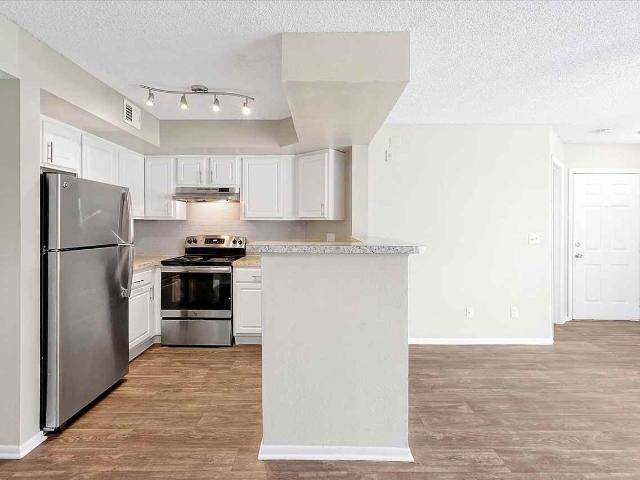 Cranes Landing Apartments 2 Bedroom Apartment for Rent at 3440 N Goldenrod Rd, Winter Park, FL 32792