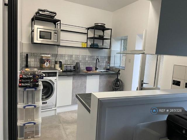 Cranfield, Cranfield, Bedford, MK43 2 bed flat to rent £1,699 pcm £392 pw