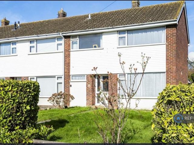 Cranfield, Bedford, MK43 3 bed semi detached house to rent £1,550 pcm £358 pw