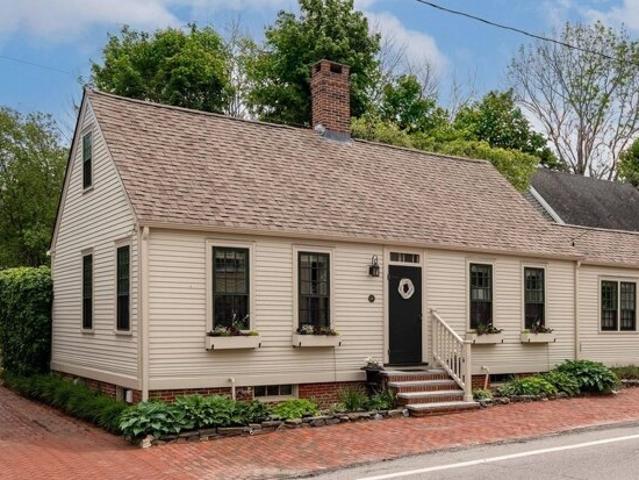 Cranfield St, New Castle, Home For Sale