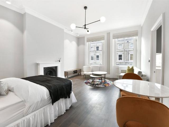 Cranley Gardens, London SW7, Studio to rent, £3,142 pcm | PrimeLocation