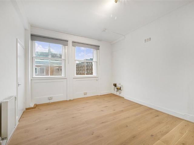 Cranley Place, South Kensington. Studio to rent £2,145 pcm £495 pw