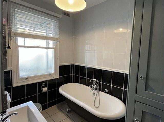 Cranley Road, Westcliff On Sea SS0, Room to rent, £755 pcm | PrimeLocation