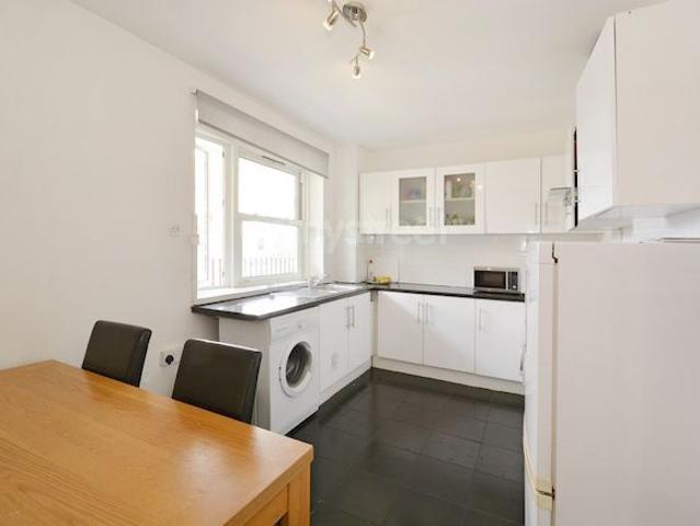 Cranleigh Street, Somers Town NW1, 3 bed flat to rent, £3,699 pcm | PrimeLocation