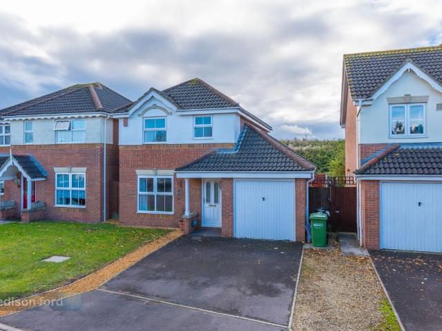 Cranmoor Green, Pilning, Bristol BS35, 3 bed detached house to rent, £1,800 pcm | PrimeLocation