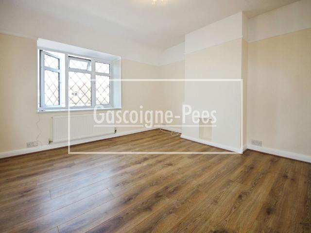Cranmer Court, Kingston Upon Thames KT2, 2 bed flat to rent, £1,700 pcm | PrimeLocation