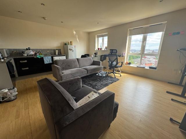 Cranmer Street, Nottingham, Nottinghamshire NG3, 2 bed flat to rent, £950 pcm | PrimeLocation