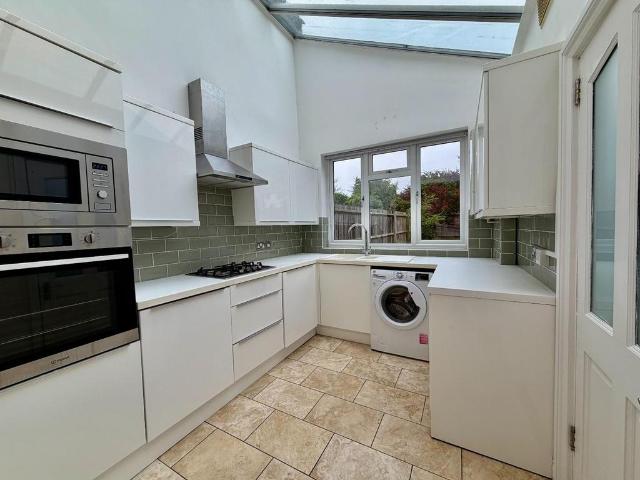 Cranston Road, Forest Hill, London, SE23 4 bed house to rent £3,500 pcm £808 pw