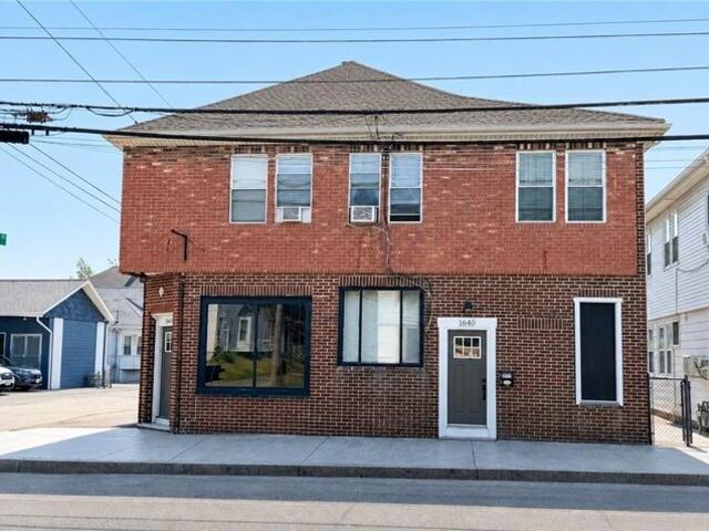 Cranston St, Cranston, Home For Sale