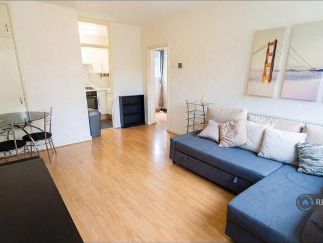 Cranwood Court, London, EC1V 1 bed flat to rent £2,100 pcm £485 pw