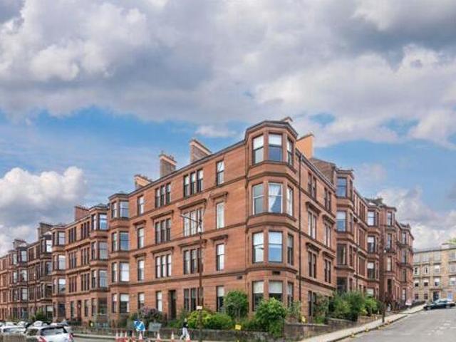 Cranworth Street, Hillhead, 3 Bedroom Apartment