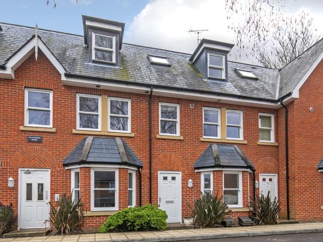 Cranworth Road, Winchester SO22, 2 bed flat to rent, £1,650 pcm | PrimeLocation