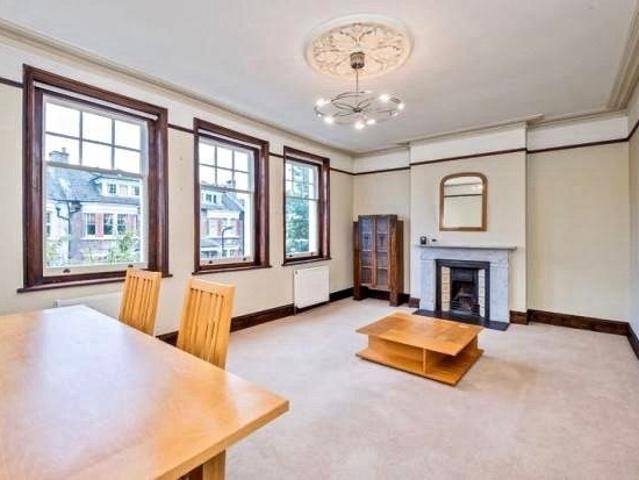 Cranwich Road, London N16, 3 bed flat to rent, £3,200 pcm | PrimeLocation