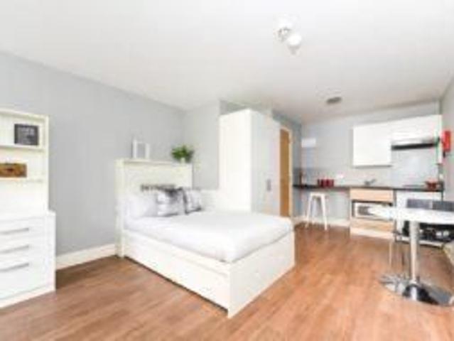 Crewe Street, Chester CH1, 1 bed flat to rent, £689 pcm | PrimeLocation