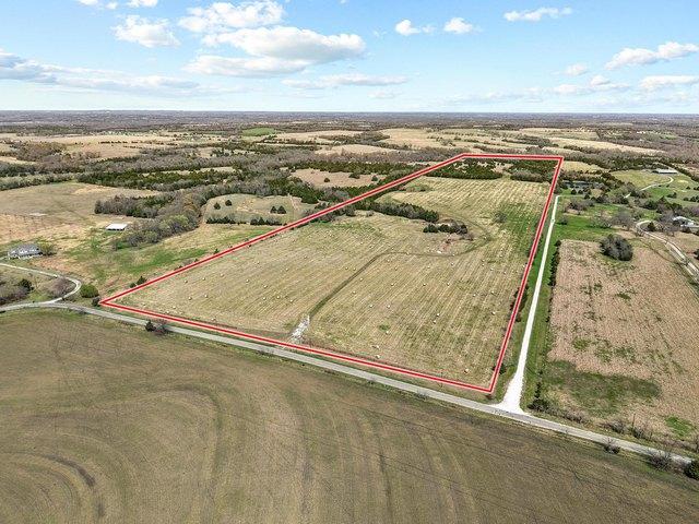 Crews Rd, Bells, TX 75414