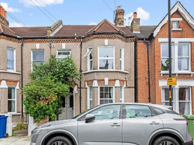 Crebor Street, East Dulwich SE22, 2 bed flat to rent, £2,600 pcm | PrimeLocation