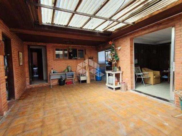 Crédito Real Vende. Casa com 411m²