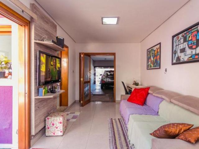 Crédito Real Vende! Casa em condomínio fechado com pátio e piscina