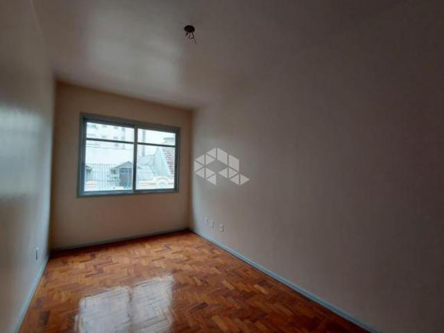 Crédito Real vende apartamento de 1 quarto no CENTRO HISTÓRICO de Porto Alegre RS