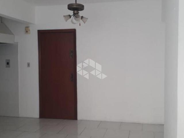 Crédito Real vende apartamento estilo JK no Centro Histórico de Porto Alegre/RS