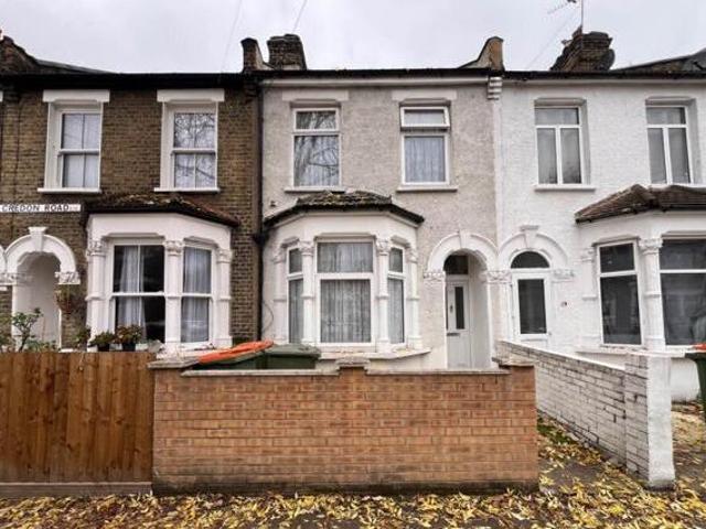 Credon Road, Plaistow, 3 Bedroom Terraced