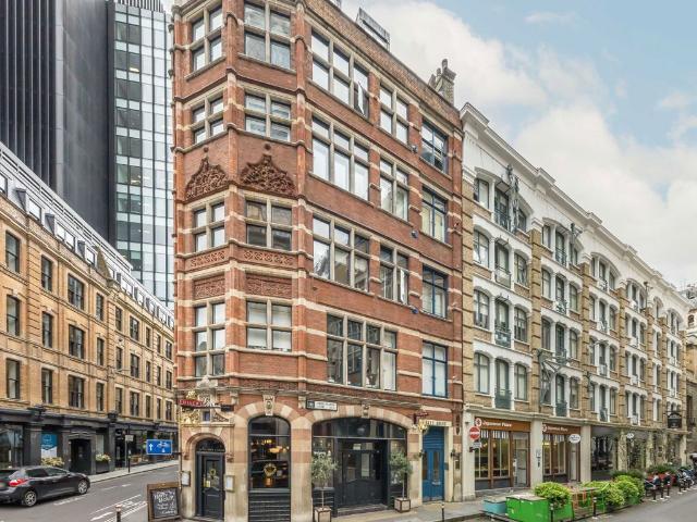 Creechurch Lane, Bishopsgate EC3A, 1 bed flat to rent, £2,300 pcm | PrimeLocation