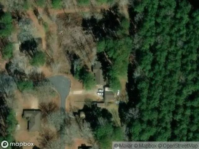 Creek Dr