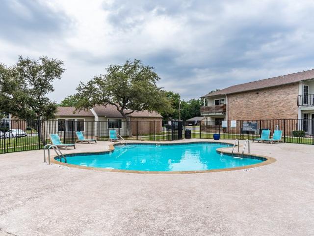 Creek on Calloway 1 Bedroom Apartment for Rent at 3830 Booth Calloway Rd, Richland Hills, TX 76118