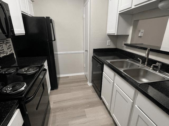 Creek on Calloway 1 Bedroom Apartment for Rent at 3830 Booth Calloway Rd, Richland Hills, TX 76118