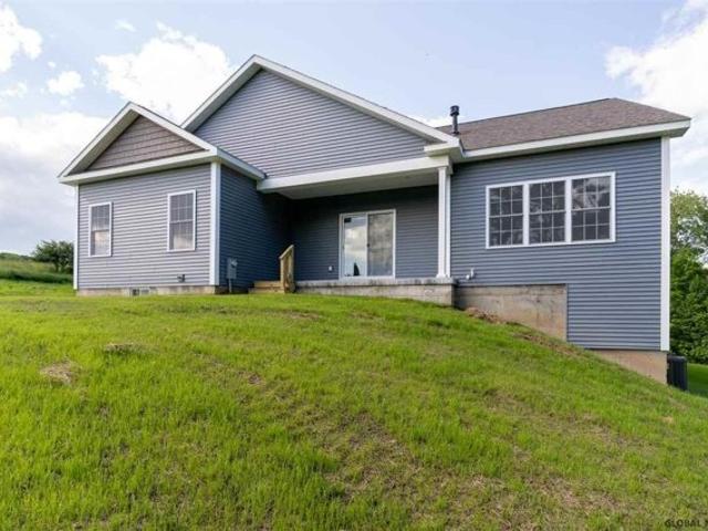 Creek Rd, Nassau, Home For Sale