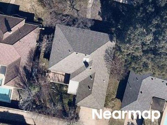 Creekbend Dr