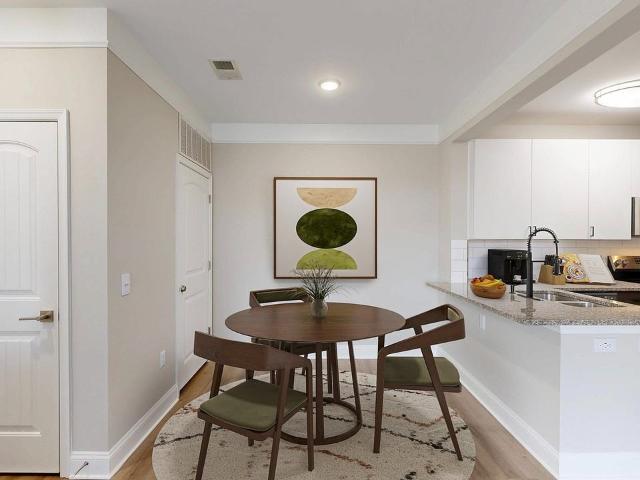 Creekstone at RTP Apartments 1 Bedroom Apartment for Rent at 5472 S Miami Blvd, Durham, NC 27703