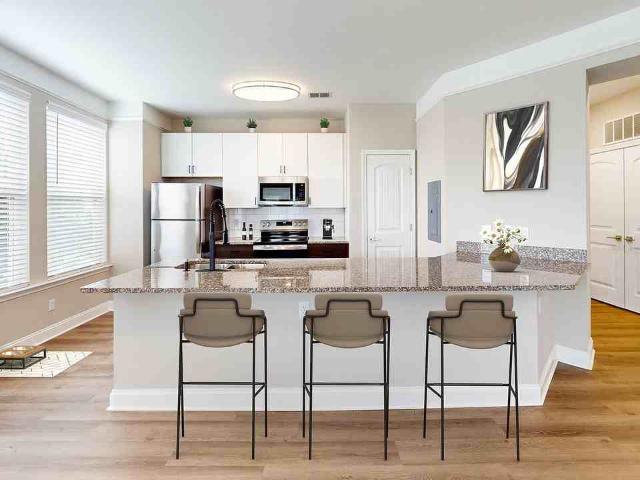 Creekstone at RTP Apartments 1 Bedroom Apartment for Rent at 5472 S Miami Blvd, Durham, NC 27703