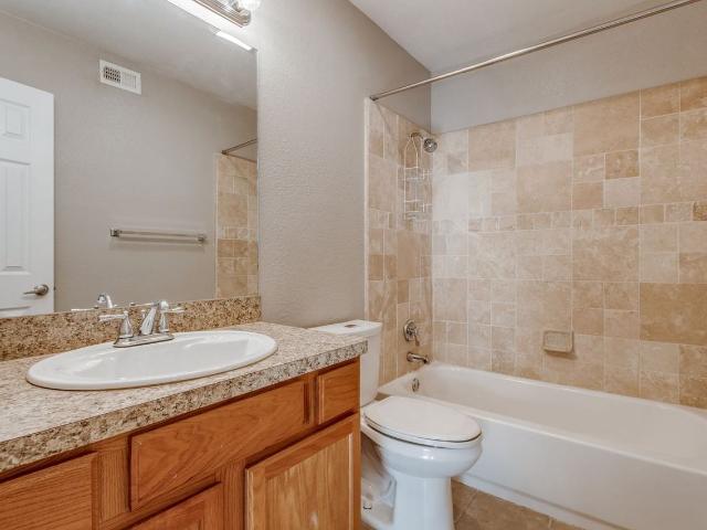 Creekside Condominumums 1 Bedroom Condo for Rent at 9730 Whitehurst Dr, Dallas, TX 75243