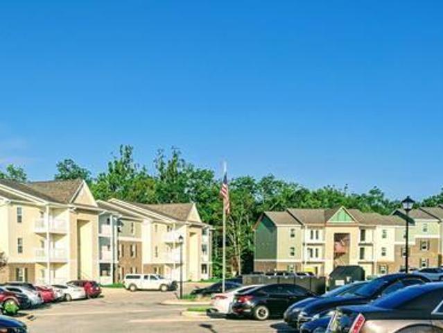Creekside Crossings Apartments 1 Bedroom Apartment for Rent at 9620 Cooper Church Dr, Louisville, KY 40229