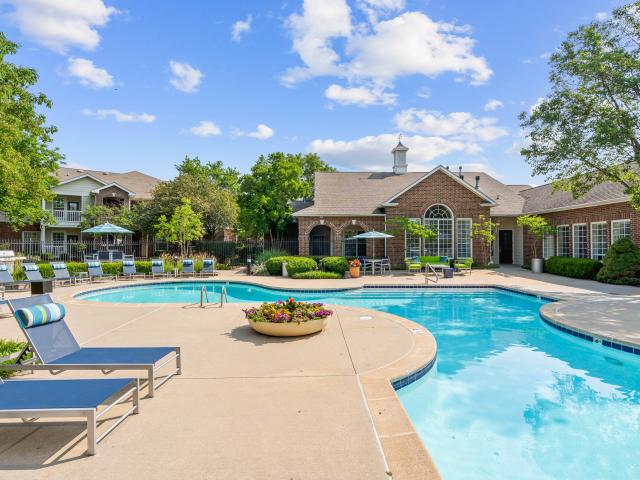 Creekside Apartment Homes