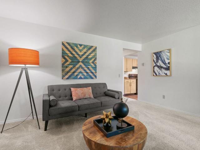 Creekside Apartments 2 Bedroom Apartment for Rent at 10764 Se Sunnyside Rd, Happy Valley, OR 97015 Sunnyside