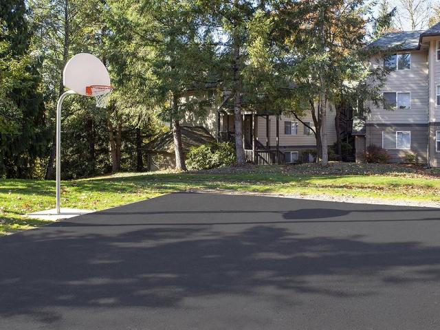 Creekside Apartments 2 Bedroom Apartment for Rent at 10764 Se Sunnyside Rd, Happy Valley, OR 97015 Sunnyside