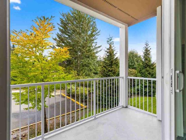 Creekside Apartments 2 Bedroom Apartment for Rent at 3301 132nd St Se, Eastmont, WA 98208 Silver Lake