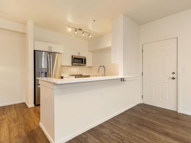 Creekside Apartments 3 Bedroom Apartment for Rent at 3301 132nd St Se, Eastmont, WA 98208 Silver Lake