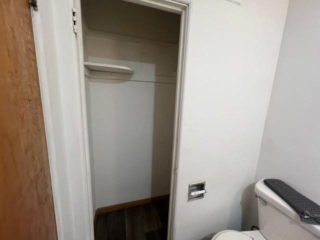 Creekside Apartments Studio Apartment for Rent at 1104 100th Ave Nw, Coon Rapids, MN 55433