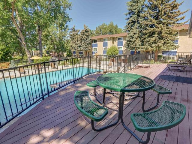 Creekside At Amherst Apartments 1 Bedroom Apartment for Rent at 7520 W Amherst Ave, Denver, CO 80227 Bear Valley