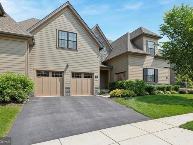Creekside Dr, Flourtown, Home For Sale