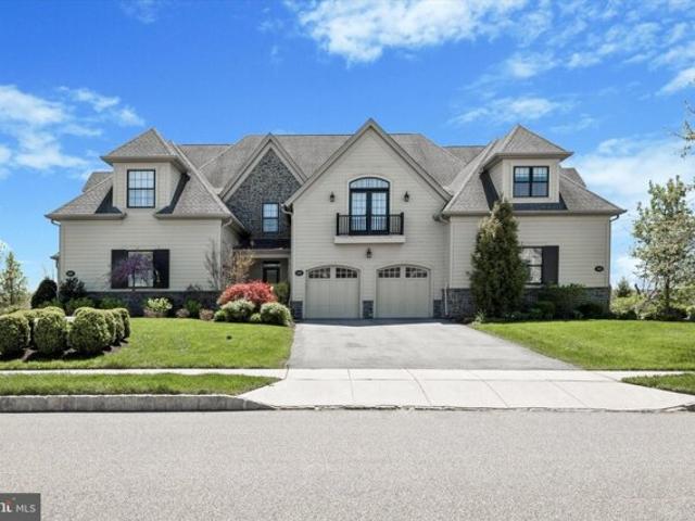 Creekside Dr, Flourtown, Home For Sale