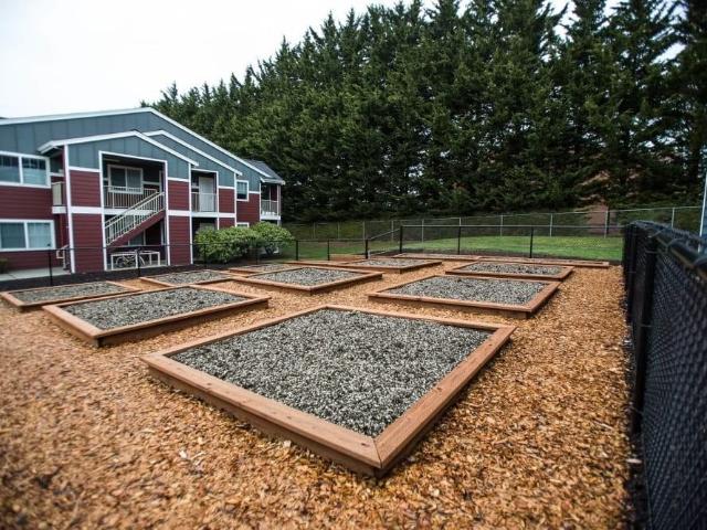 Creekside Properties 2 Bedroom Apartment for Rent at 26031 72nd Ave Nw, Stanwood, WA 98292