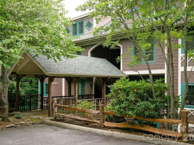 Creekside Way Unit D, Burnsville, Condo For Sale